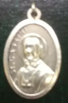 MEDALLA DE SANTA CABRINI . MEDALS.